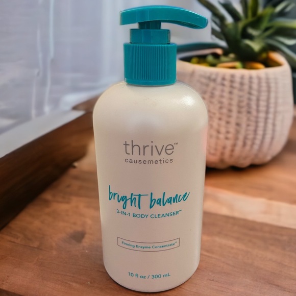 thrive causemetics | Bath & Body | Thrive Causemetics Bright Balance ...